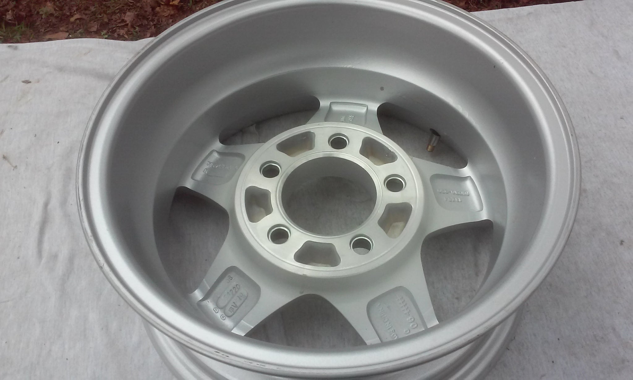 Friendship 13 inch 5 Lug Wheel California Sidecar – florida-sidecar ...